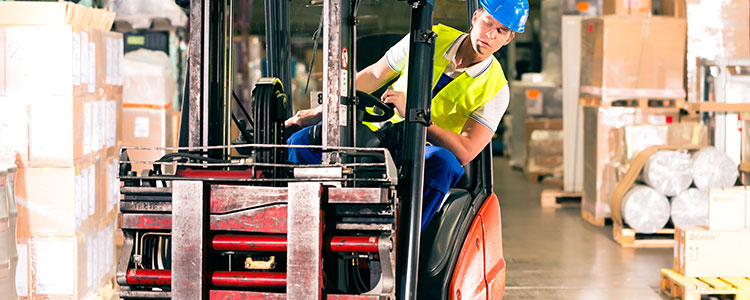 Staplerschein machen: Ohne Kosten & in deiner Nähe | Unique